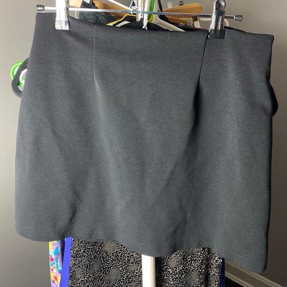 City Triangles | Skirts | Vintage City Triangles Mini Skirt | Poshmark